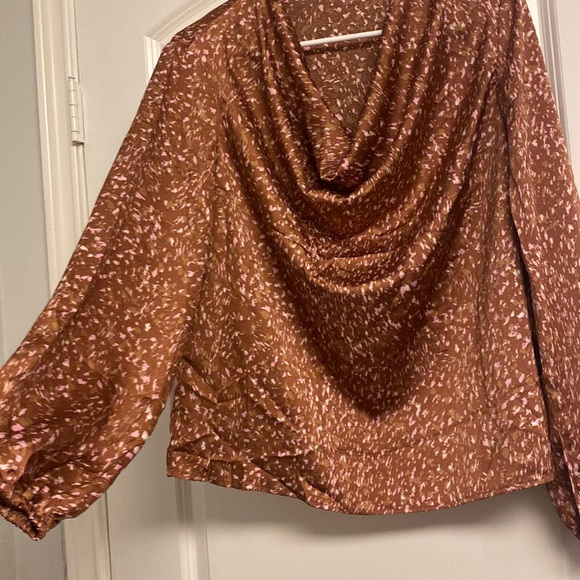 SHEIN | Tops | Beautiful Brown And Pink Top | Poshmark
